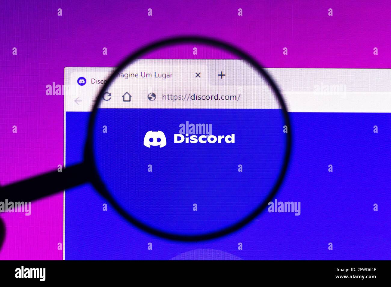 Discord website hi-res stock photography and images - Alamy
