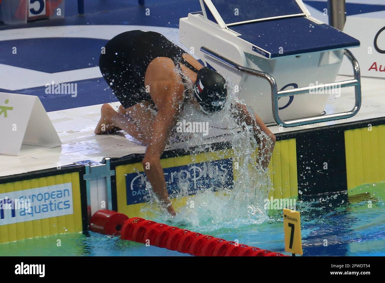 Barbora Seemanova of Republic Tcheque Semi Final 100 m Freestyle during ...