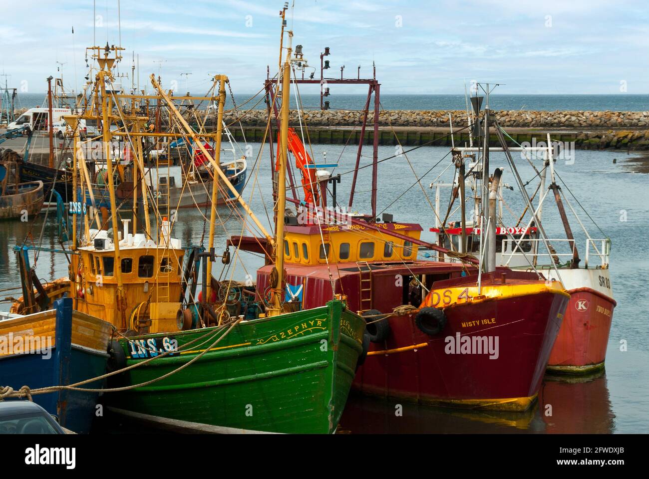 Fishing trawlers scotland hi-res stock photography and images - Alamy
