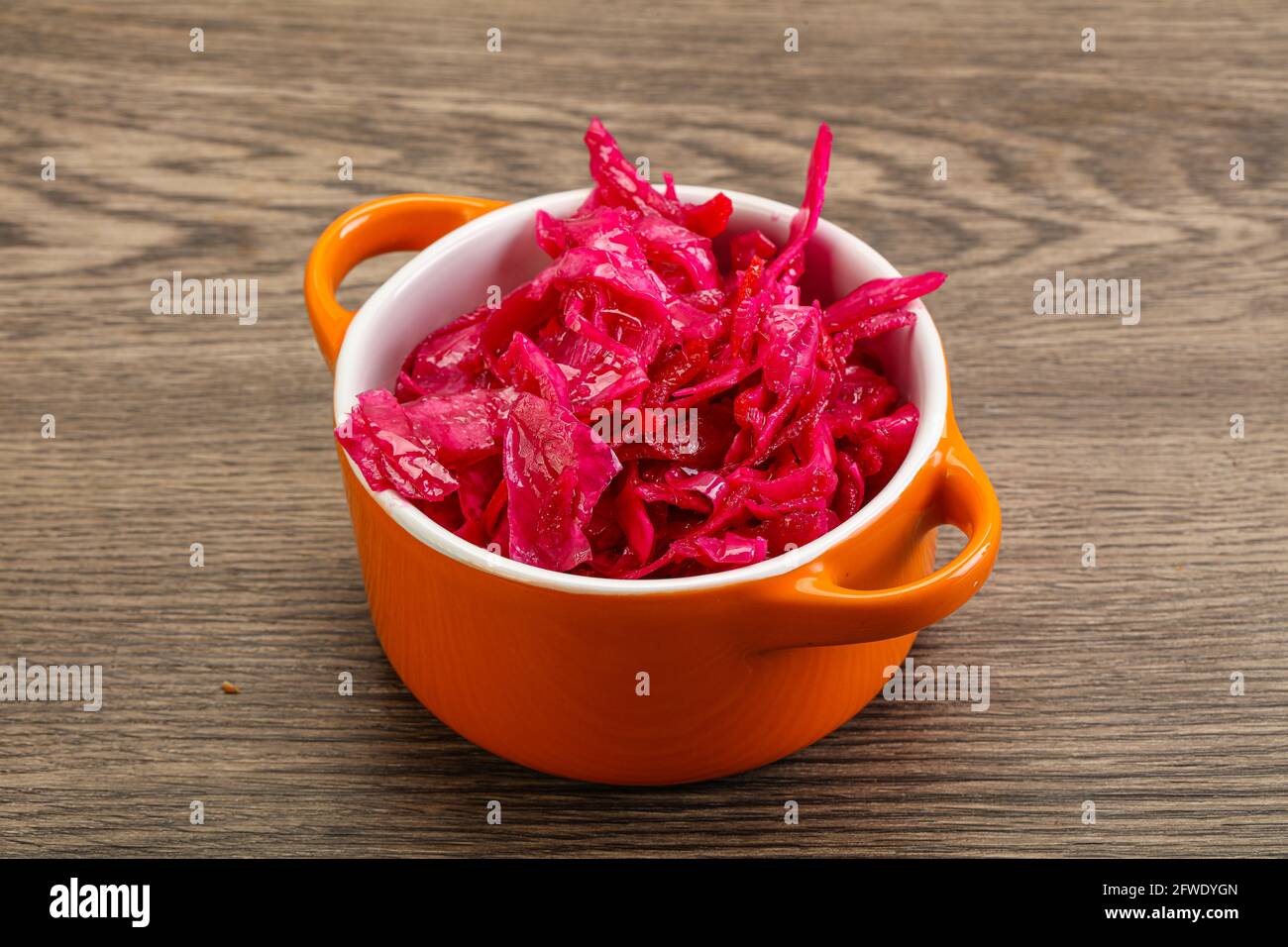 Marinated red cabbage with beetroot in the bowl Stock Photo - Alamy