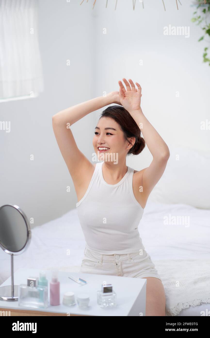 Woman depilation hi-res stock photography and images - Alamy
