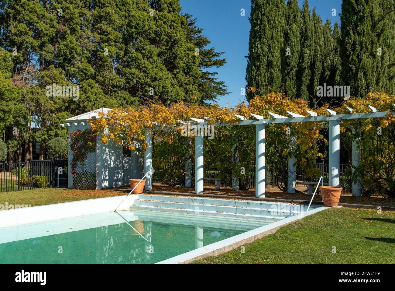 Swimming Pool, Coombe Cottage, Coldstream, Victoria, Australia Stock ...