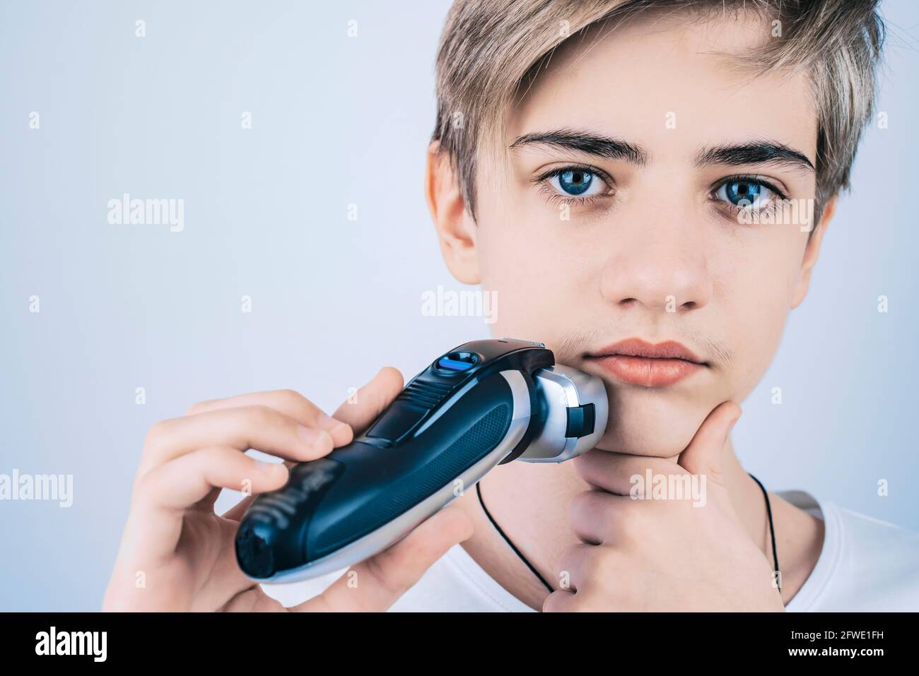 Young shaver hi-res stock photography and images - Alamy
