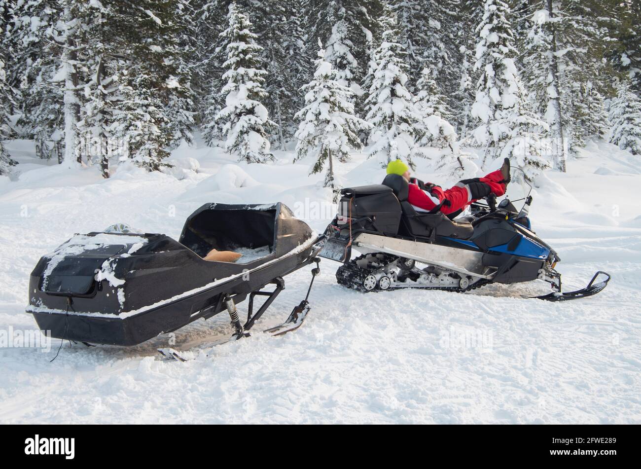 Engine slides hi-res stock photography and images - Alamy