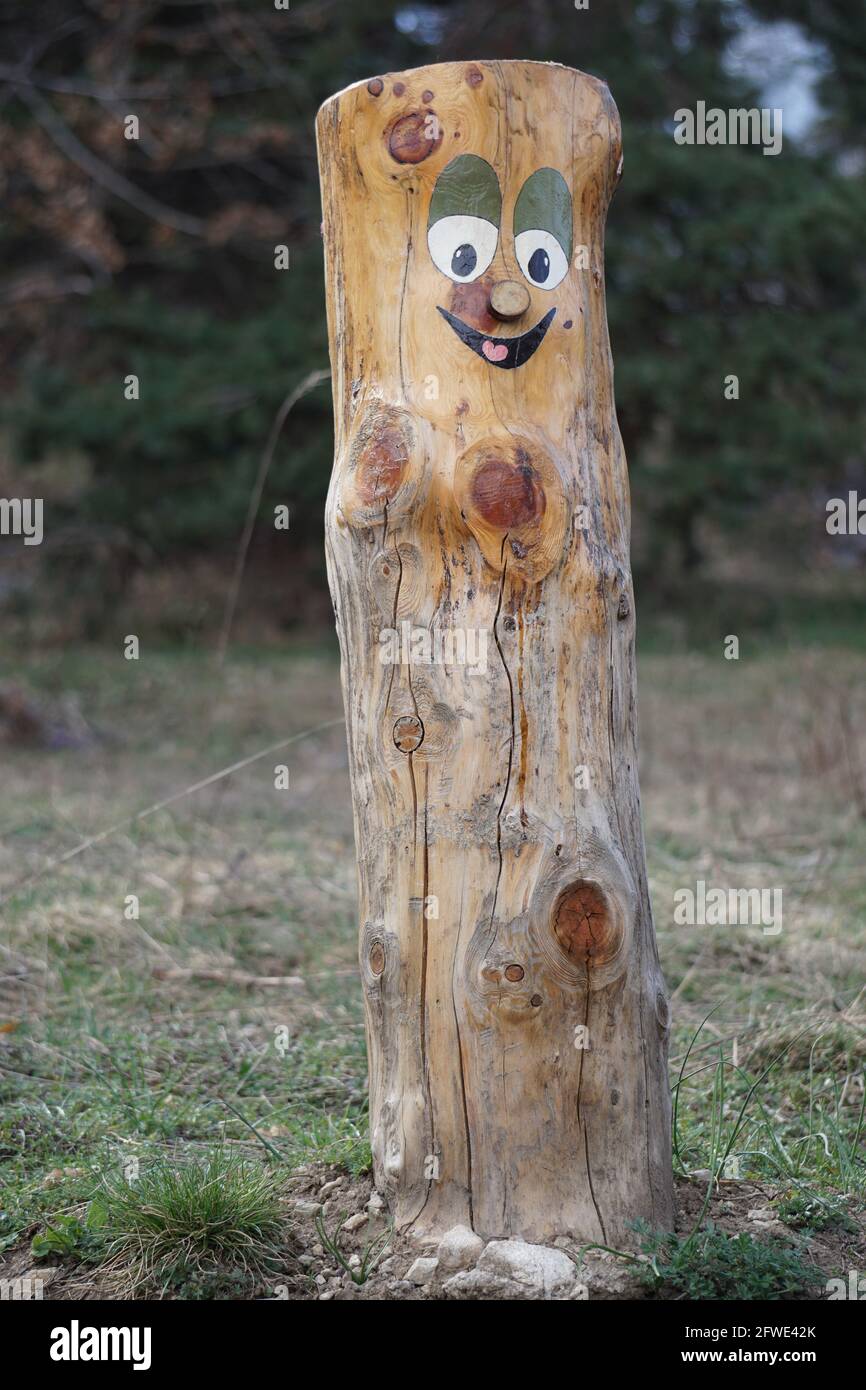 Eyes face mouth nose tree hi-res stock photography and images - Alamy