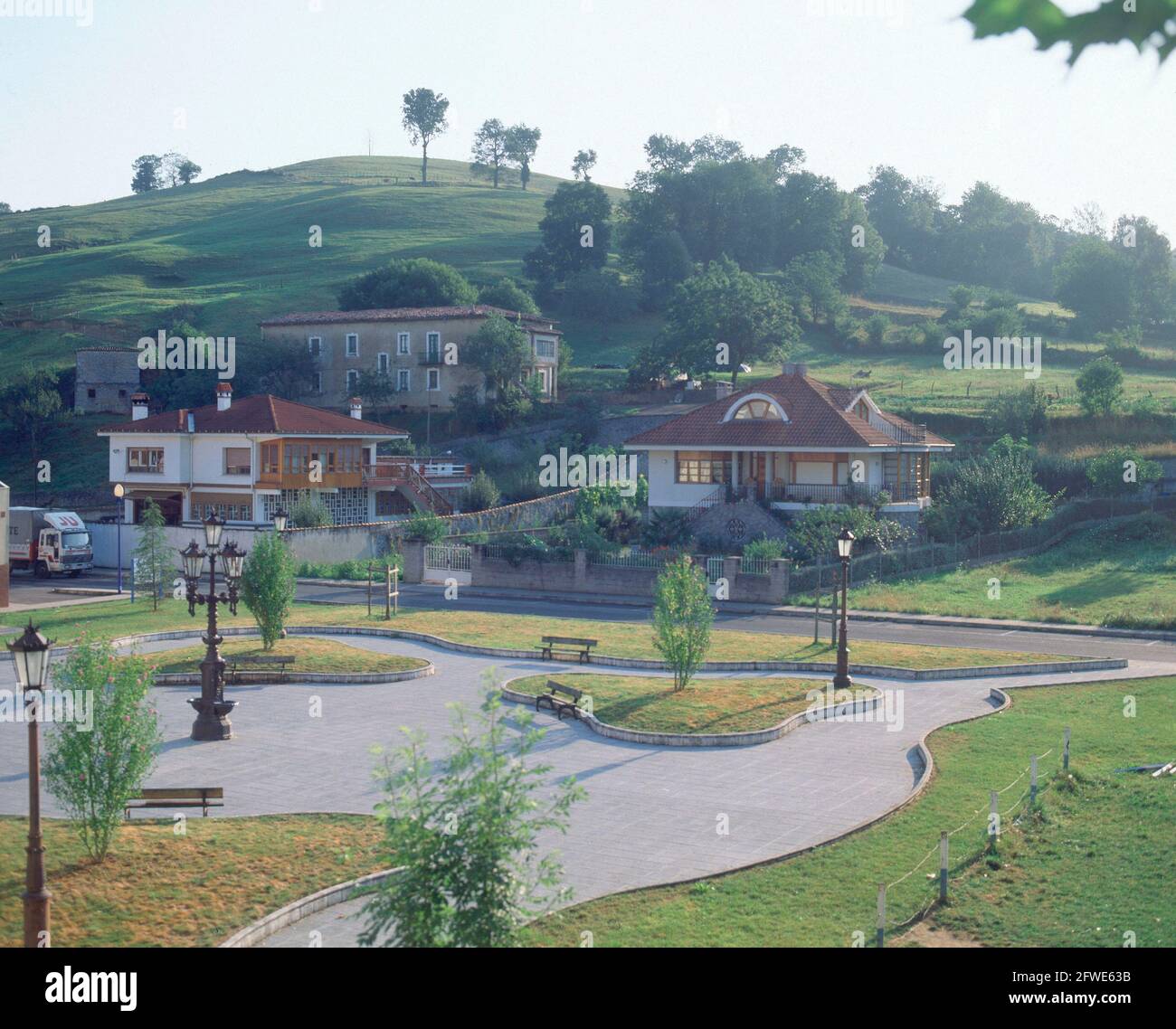 PARQUE Y CHALETS. Location: EXTERIOR. RAMALES DE LA VICTORIA. Cantabria ...