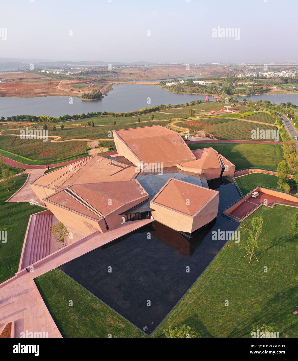 Dongfengyun hi-res stock photography and images - Alamy