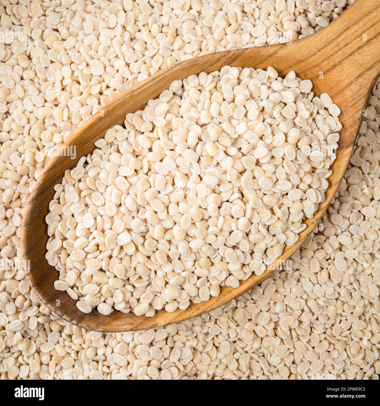 Moong dal in spoon hi-res stock photography and images - Alamy