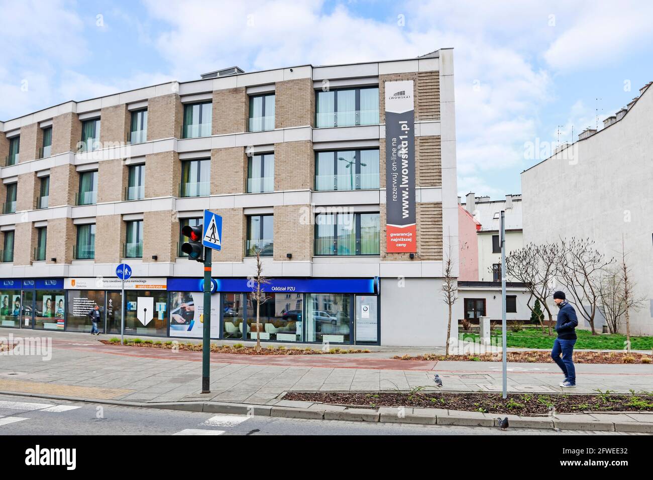 Modern tenements hi-res stock photography and images - Alamy