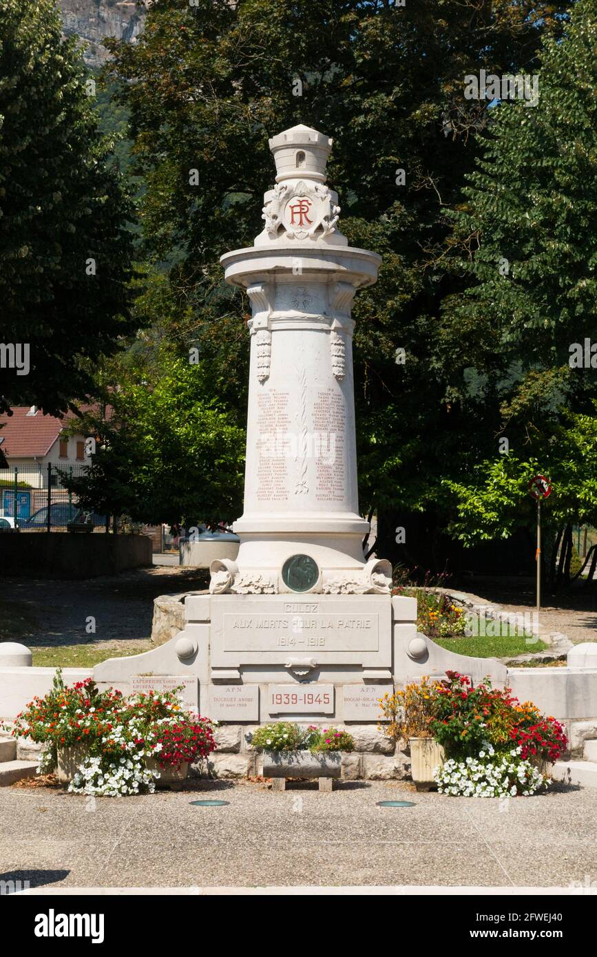 War Memorial to the French who lost their lives in the Great War (WW1 ...