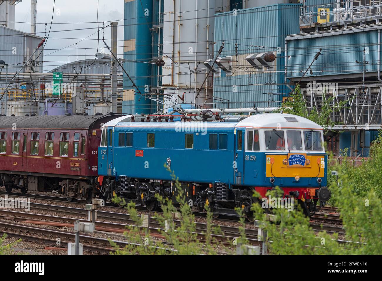 Peter pan locomotive hi-res stock photography and images - Alamy