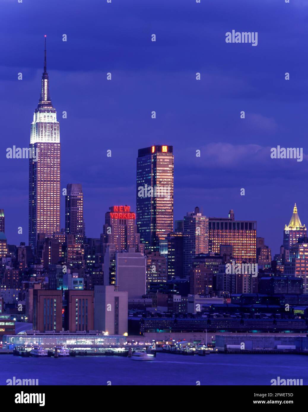 2006 HISTORICAL EMPIRE STATE BUILDING (©SHREVE LAMB & HARMON 1931 ...