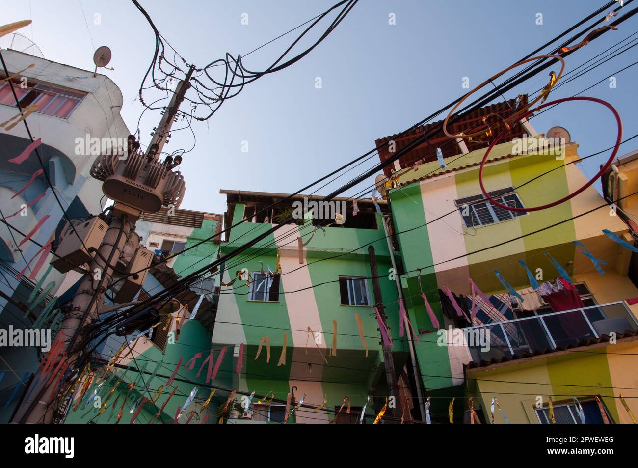 Favela architecture hi-res stock photography and images - Alamy
