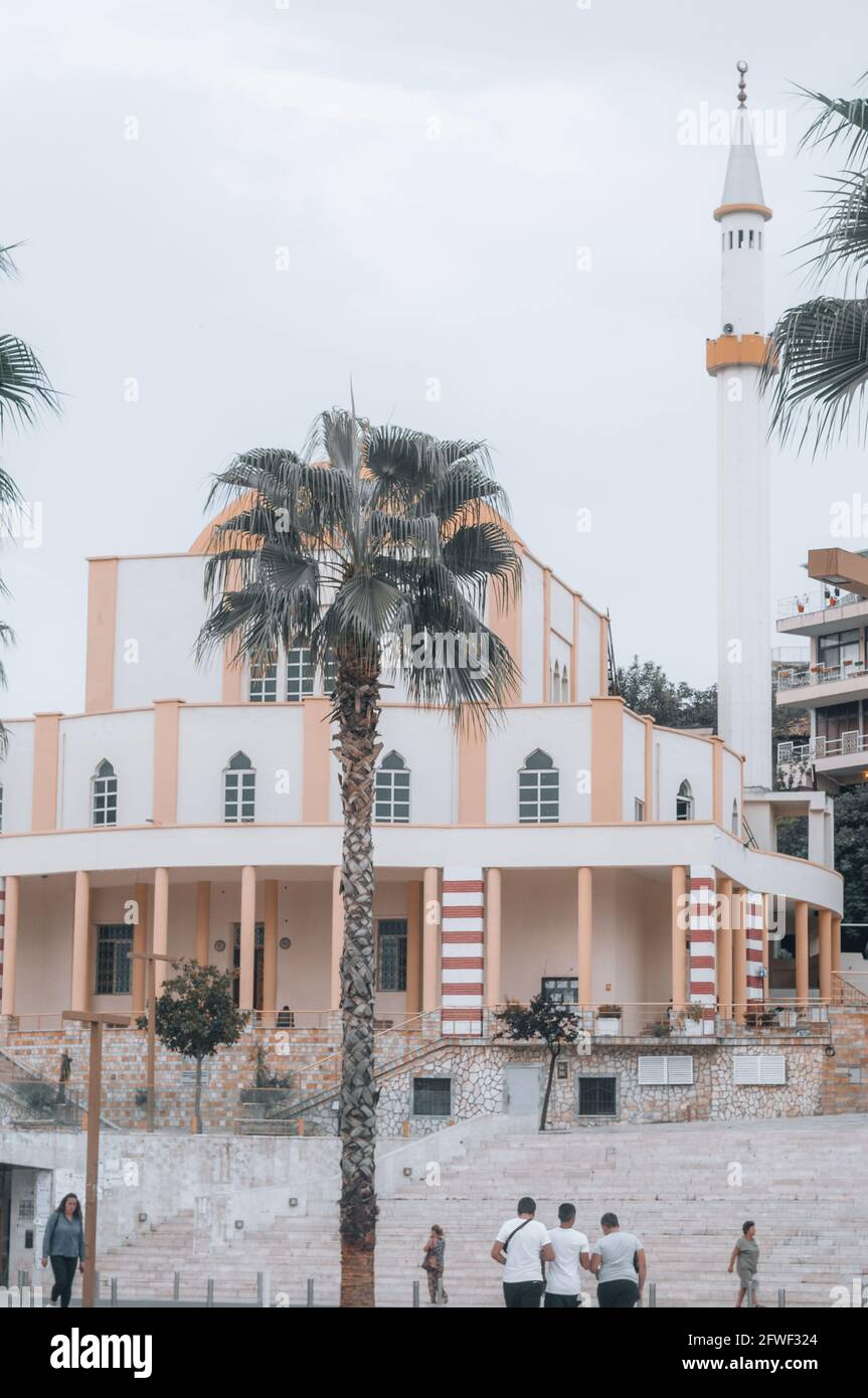 Durrës mosque hi-res stock photography and images - Alamy