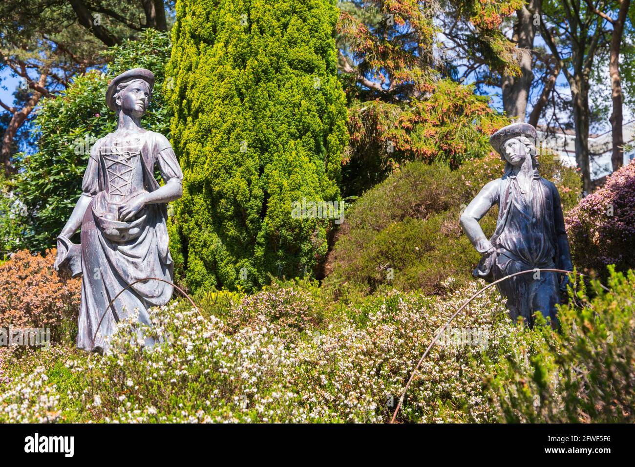 Heather gardens hi-res stock photography and images - Alamy