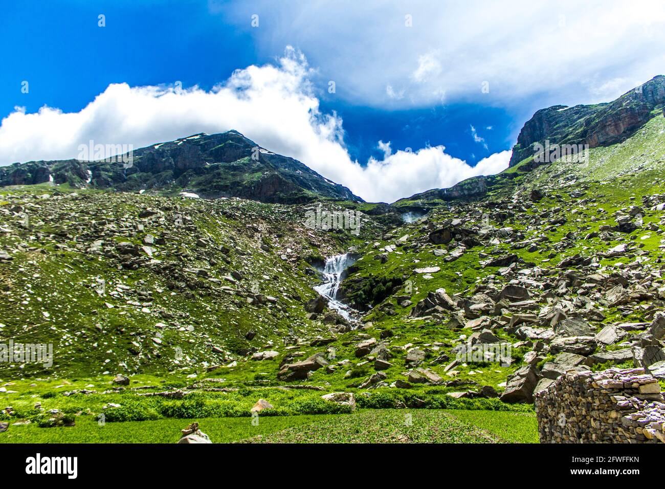 Rohtang pass manali india hi-res stock photography and images - Alamy