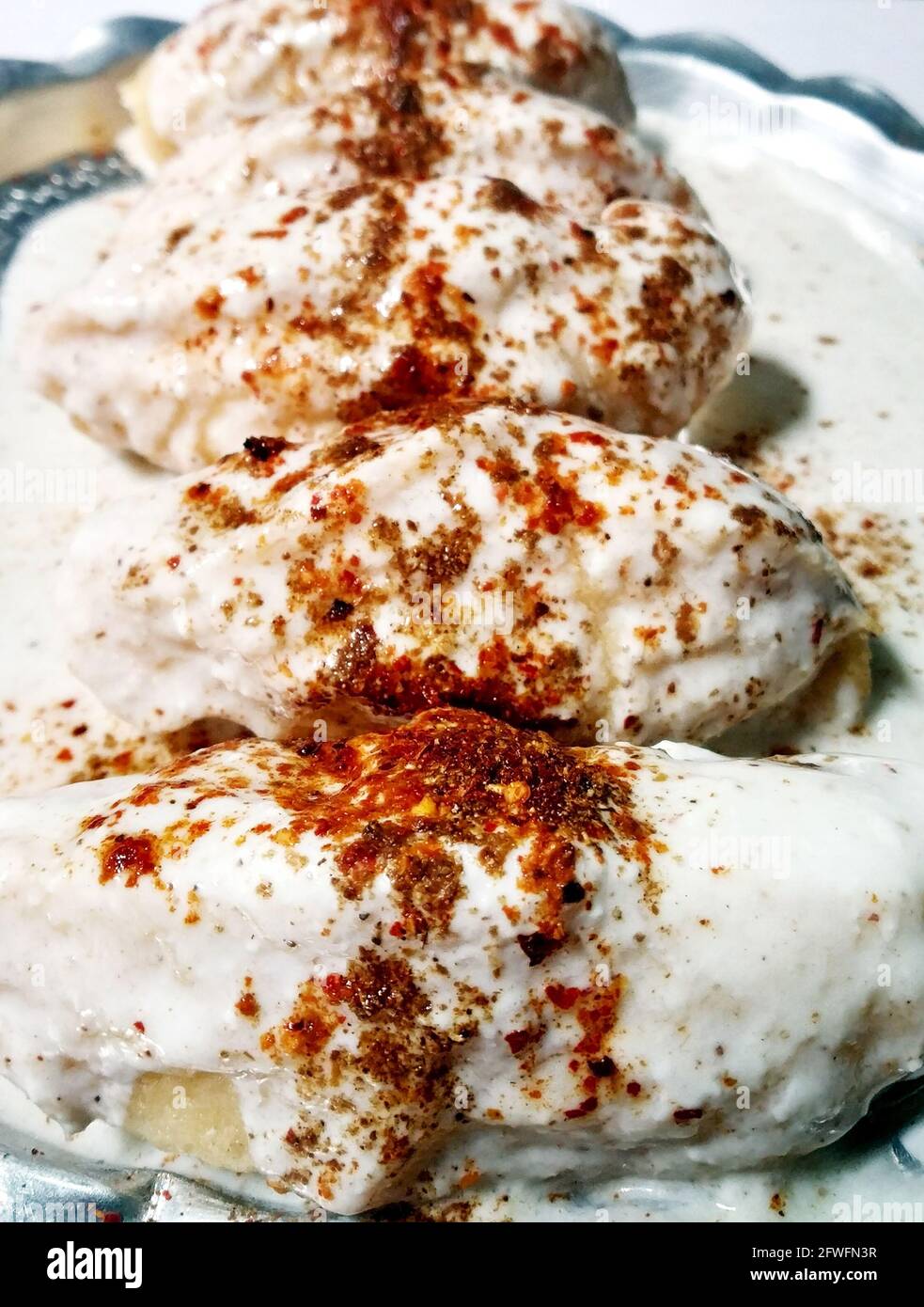 Dahi vada hi-res stock photography and images - Alamy