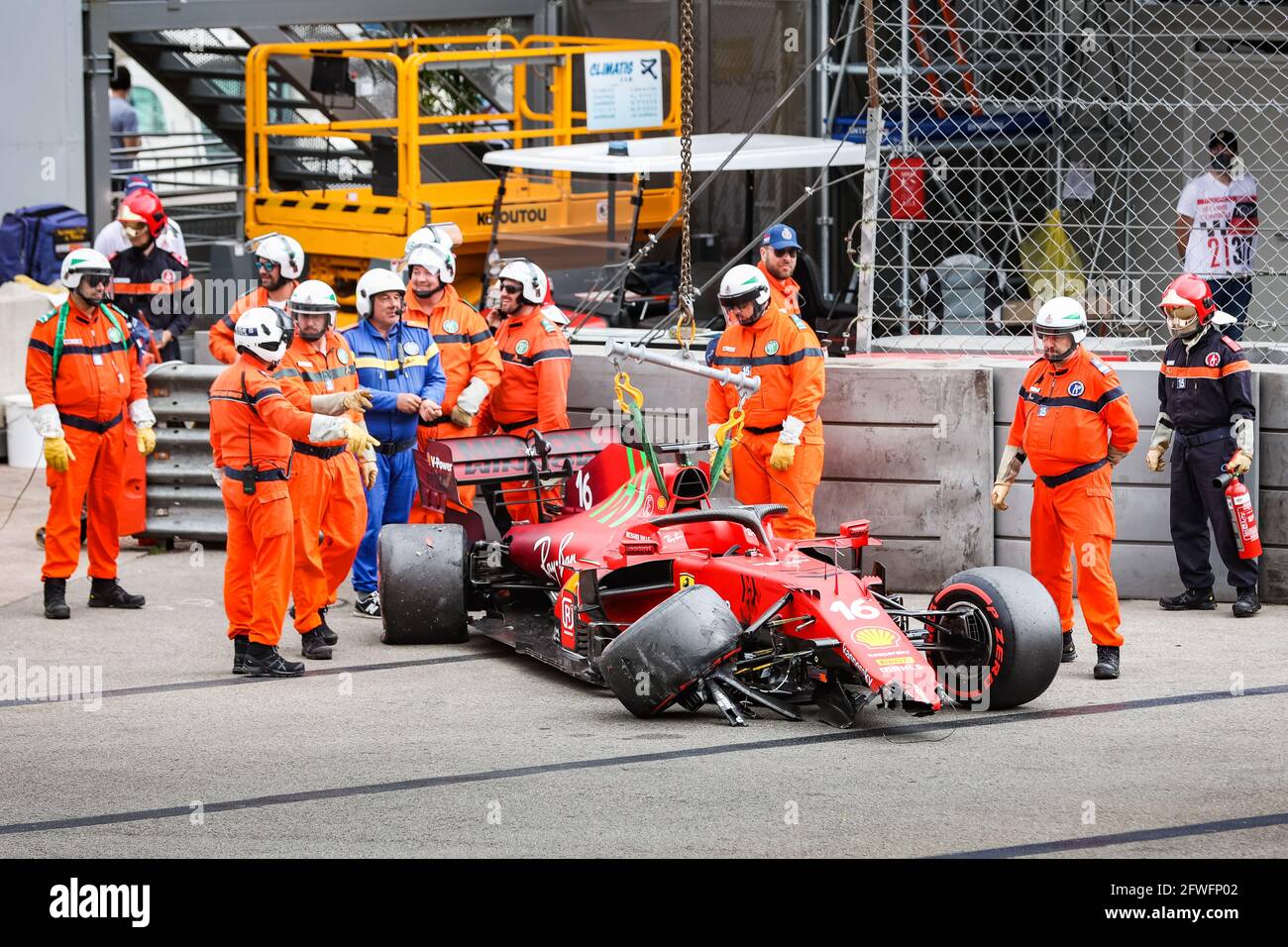 Charles leclerc monaco crash hi-res stock photography and images - Alamy