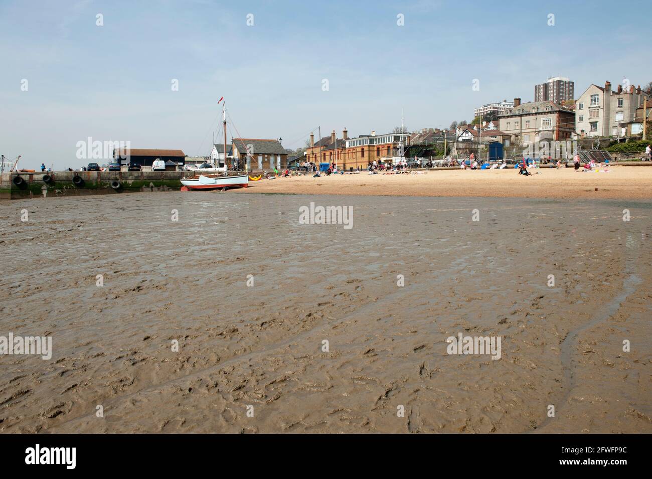 Beach Leigh on Sea Essex Stock Photo - Alamy