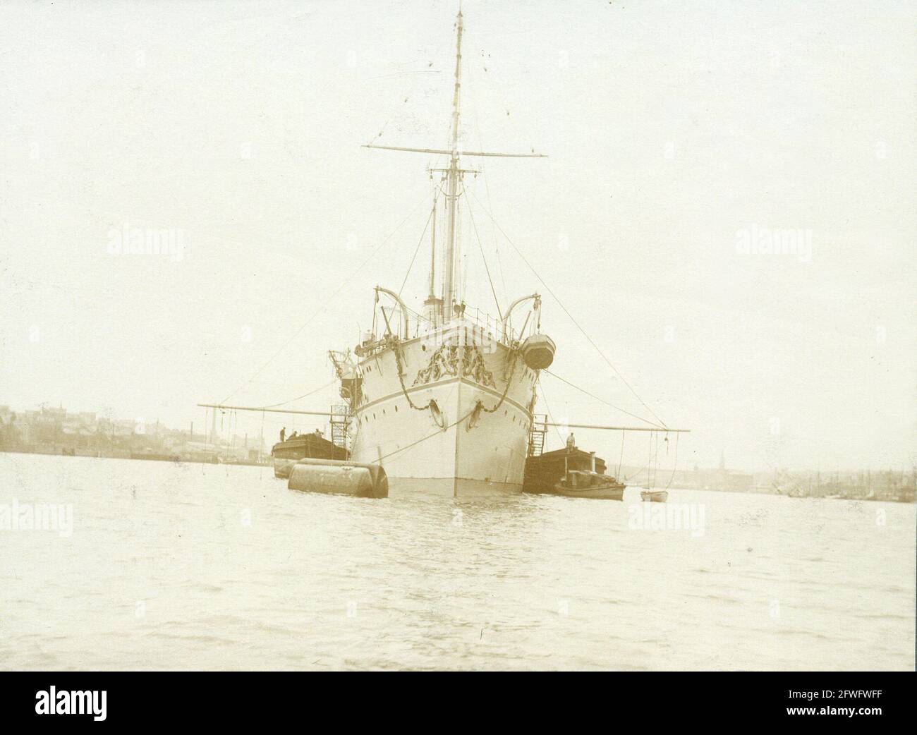 German minesweeper hi-res stock photography and images - Alamy