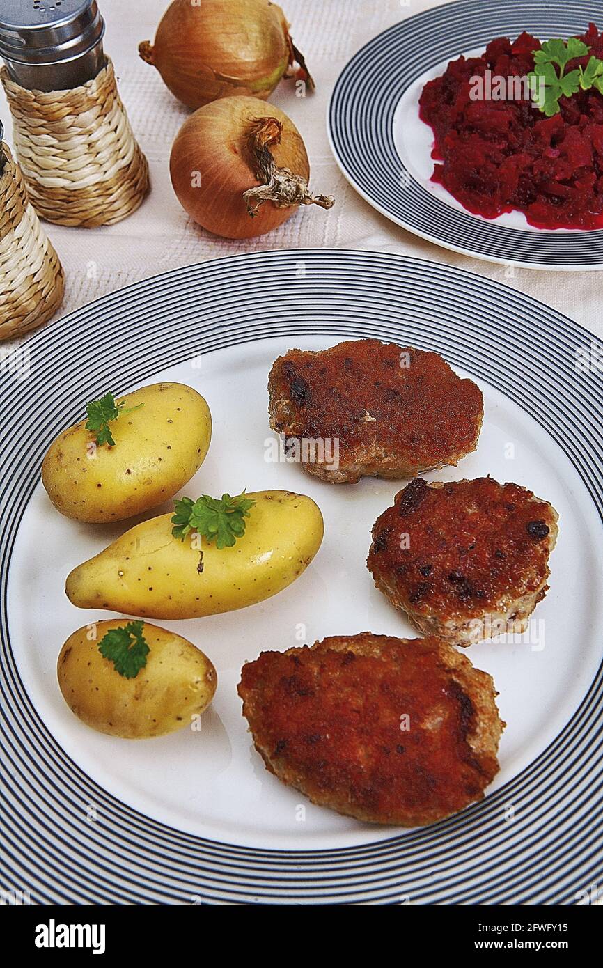 Rissoles hi-res stock photography and images - Alamy