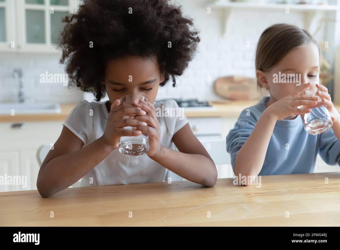 Children multiethnic hi-res stock photography and images - Alamy