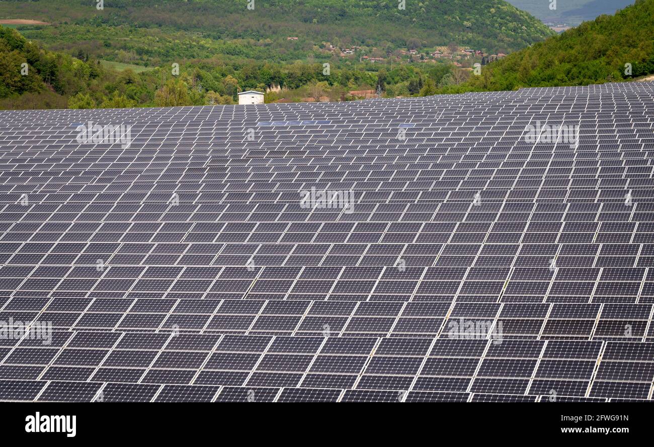 Extraction of ecologically clean green energy in a park of ...