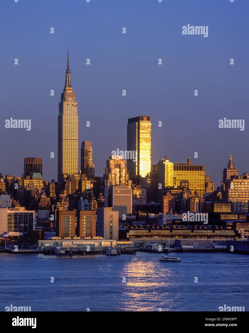 2006 HISTORICAL EMPIRE STATE BUILDING (©SHREVE LAMB & HARMON 1931 ...