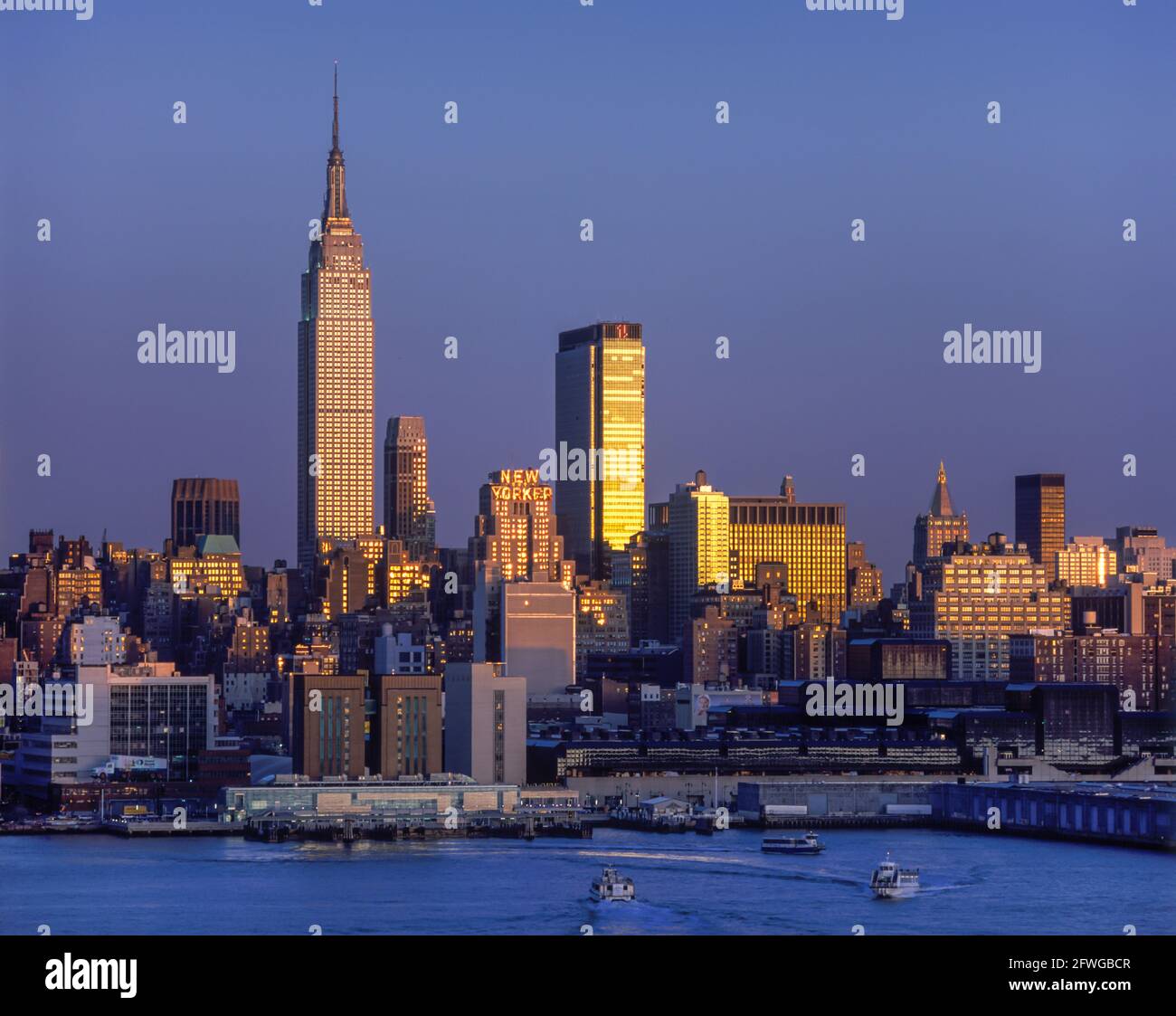 2006 HISTORICAL EMPIRE STATE BUILDING (©SHREVE LAMB & HARMON 1931 ...