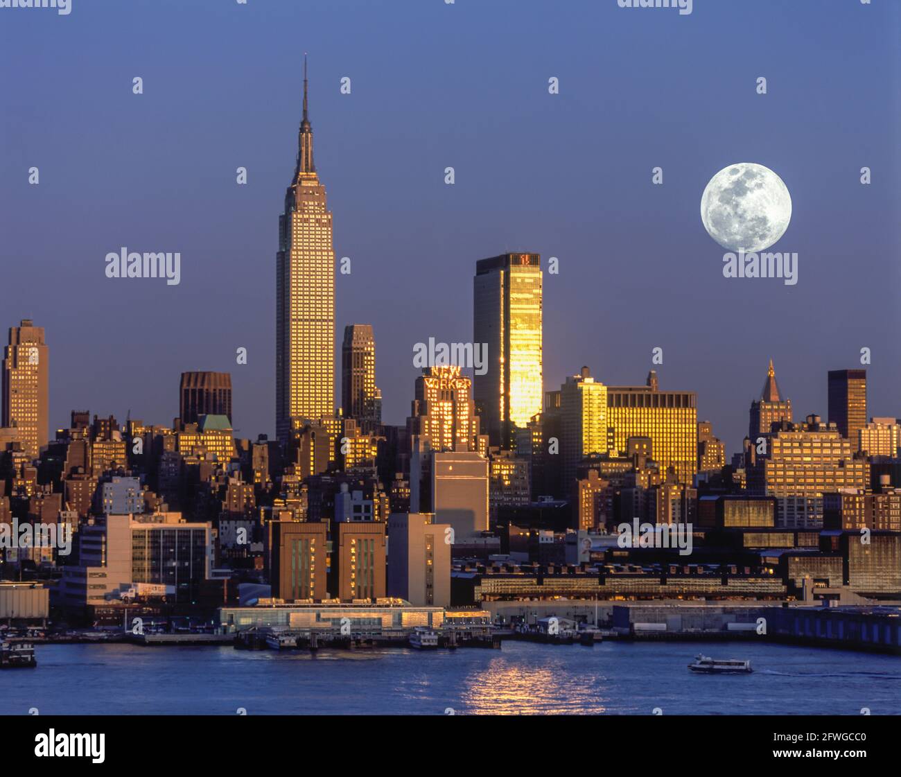 2006 HISTORICAL EMPIRE STATE BUILDING (©SHREVE LAMB & HARMON 1931 ...