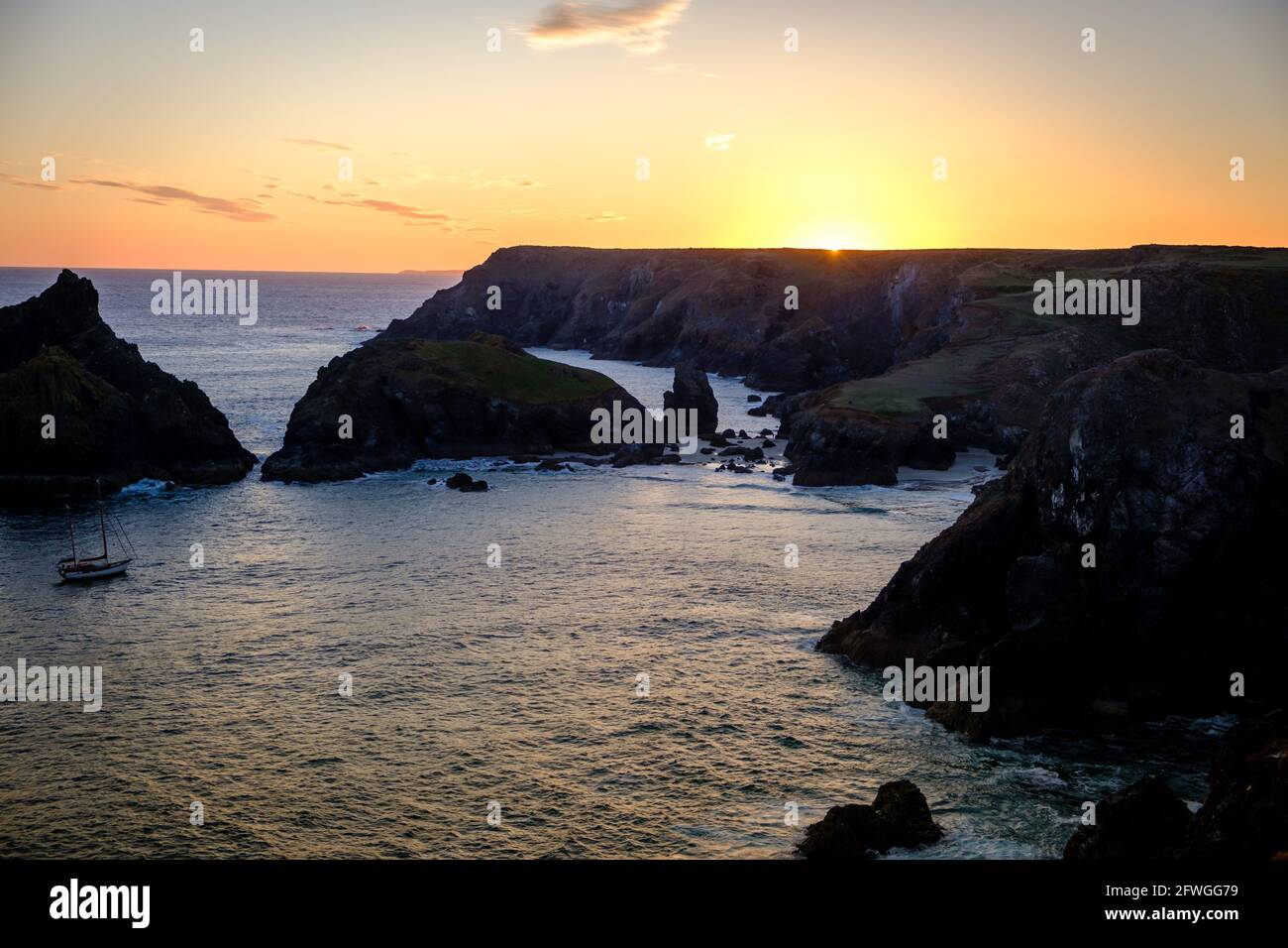 Kynance Cove South West Coast Path Lizard Point Cornwall England Stock ...