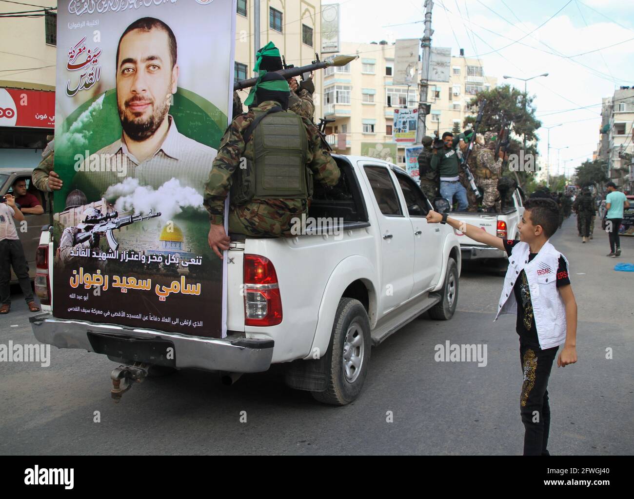 Qassam rockets launched from gaza hi-res stock photography and images ...