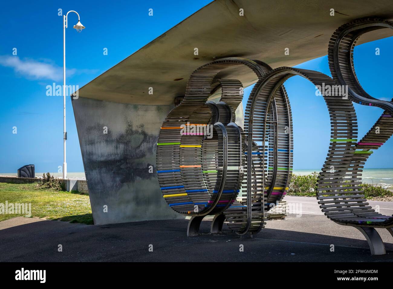 The longest bench in the uk hi-res stock photography and images - Alamy