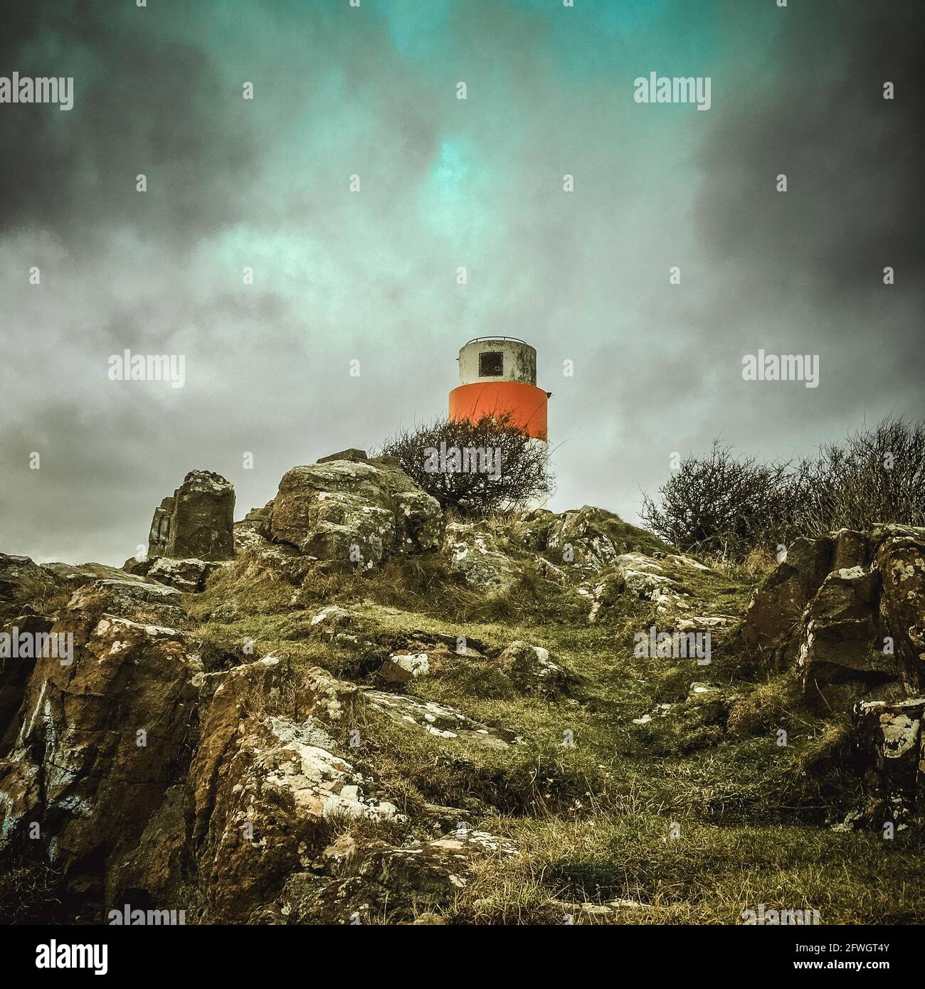 Warning light sos hi-res stock photography and images - Alamy