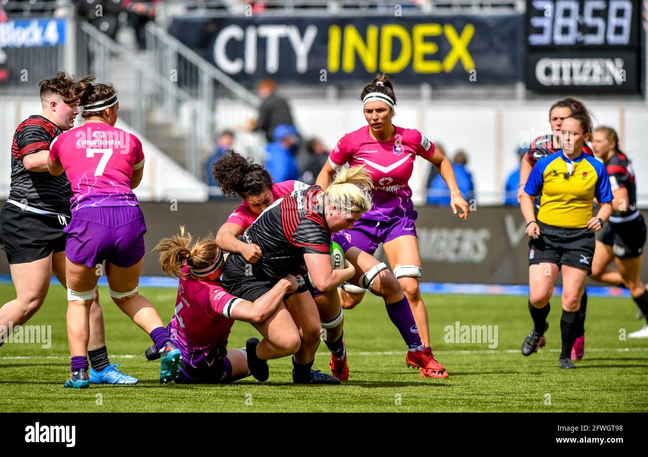 London, UK. 22nd May, 2021. Bryony Cleall of Saracens Women brings the ...