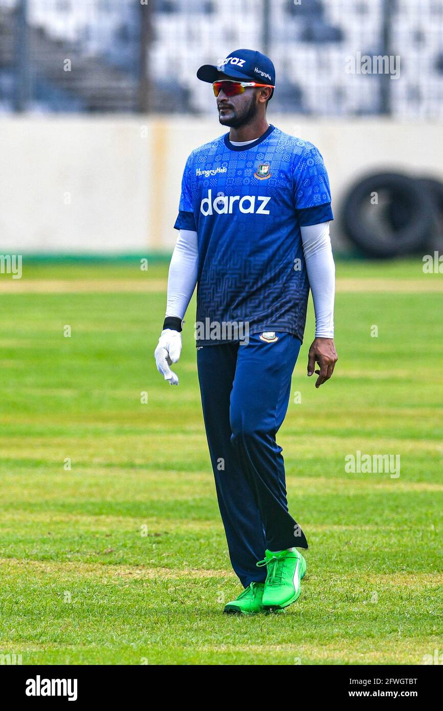 Dhaka, Bangladesh. 22nd May, 2021. Bangladesh's Shakib Al Hasan in ...