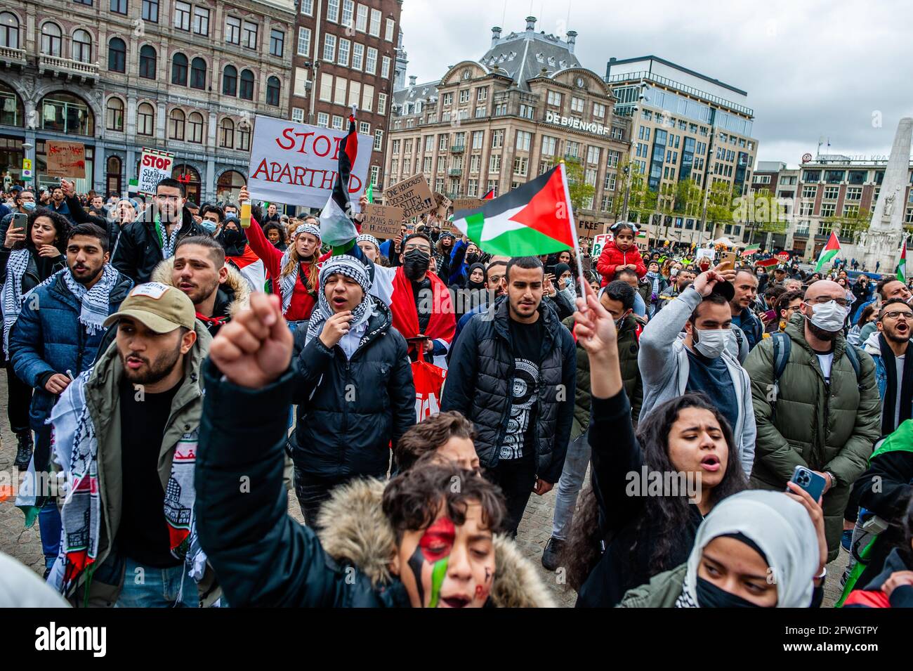 Amsterdam, Netherlands. 22nd May, 2021. Protesters hold Palestinian ...