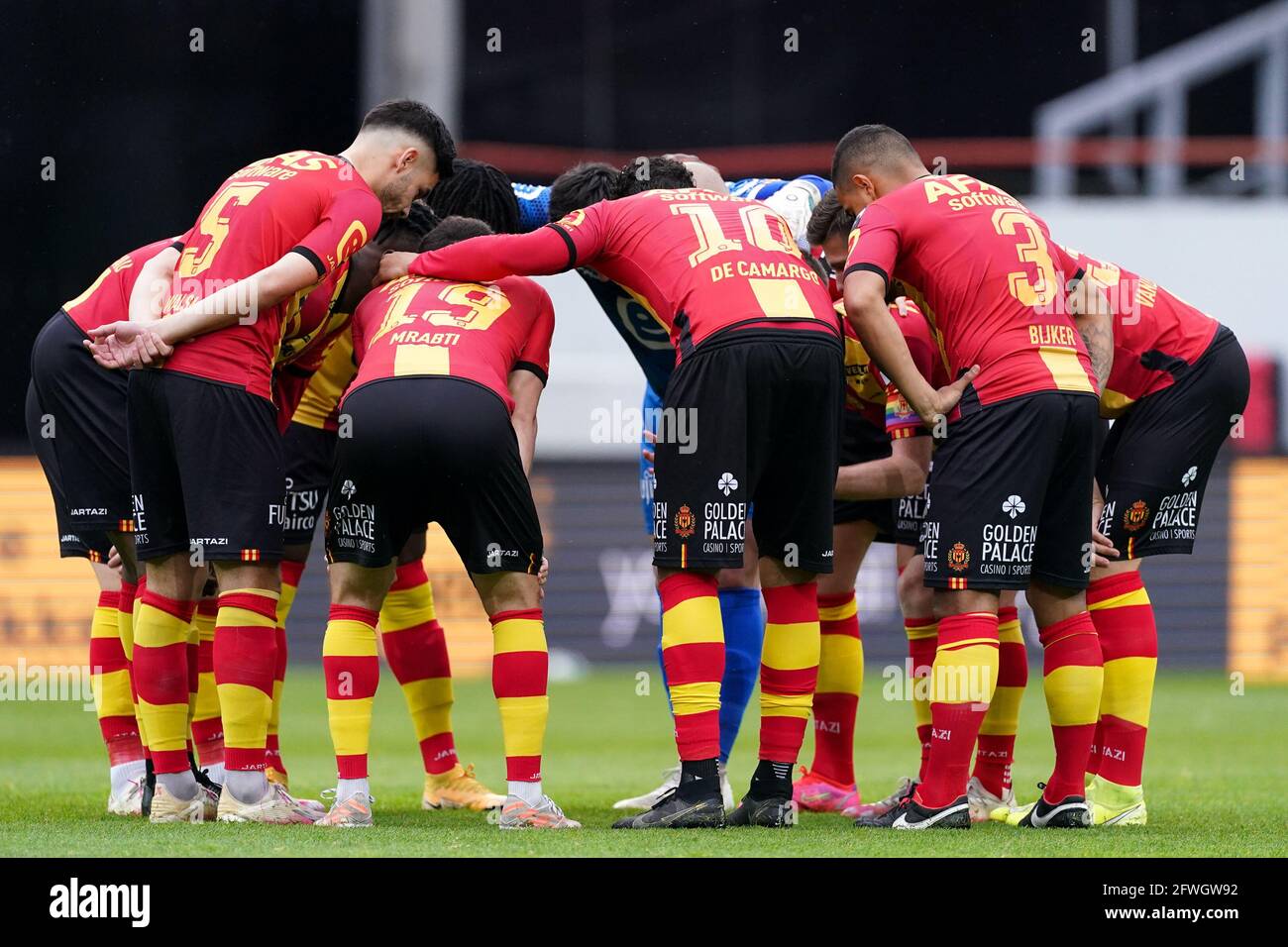 MECHELEN, BELGIUM - MAY 22: KV Mechelen squad during the Belgian ...