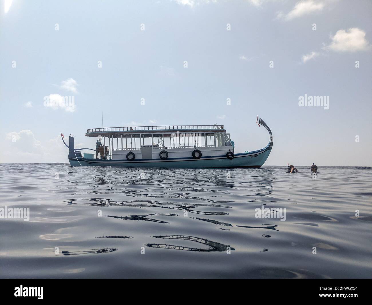 Maldives boat local hi-res stock photography and images - Alamy