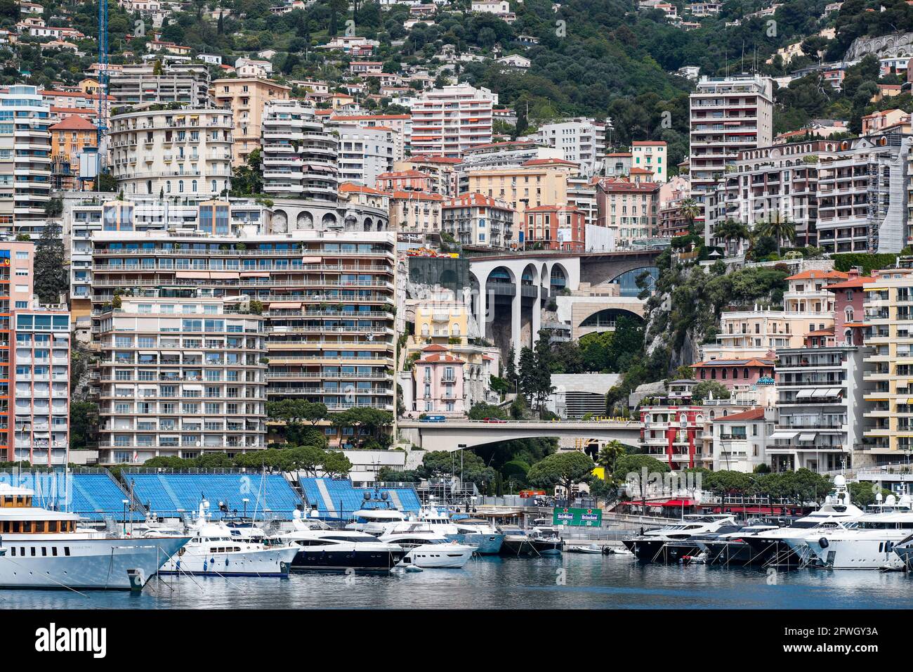 Monaco grand prix 2021 harbour hi-res stock photography and images - Alamy
