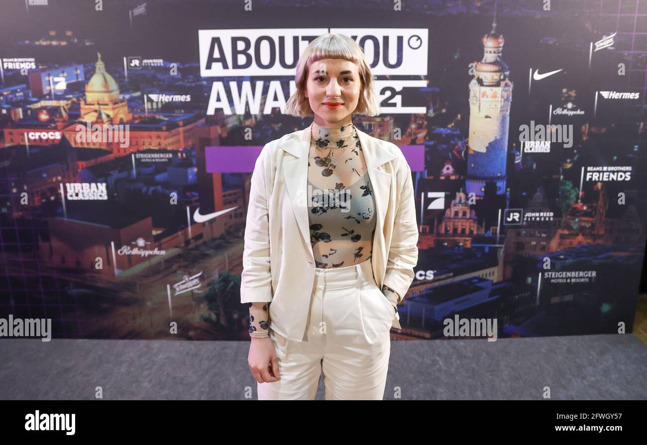 Leipzig, Germany. 20th May, 2021. Illustrator Josephine Rais arrives at ...