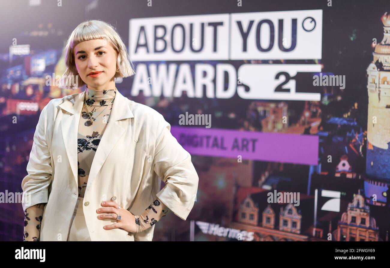 Leipzig, Germany. 20th May, 2021. Illustrator Josephine Rais arrives at ...