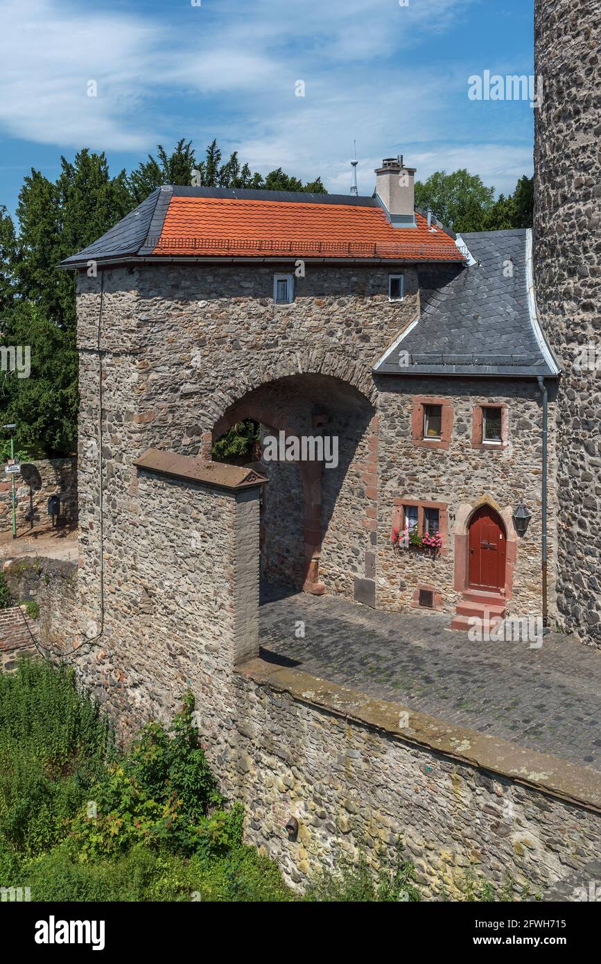 Castle friedberg hi-res stock photography and images - Alamy