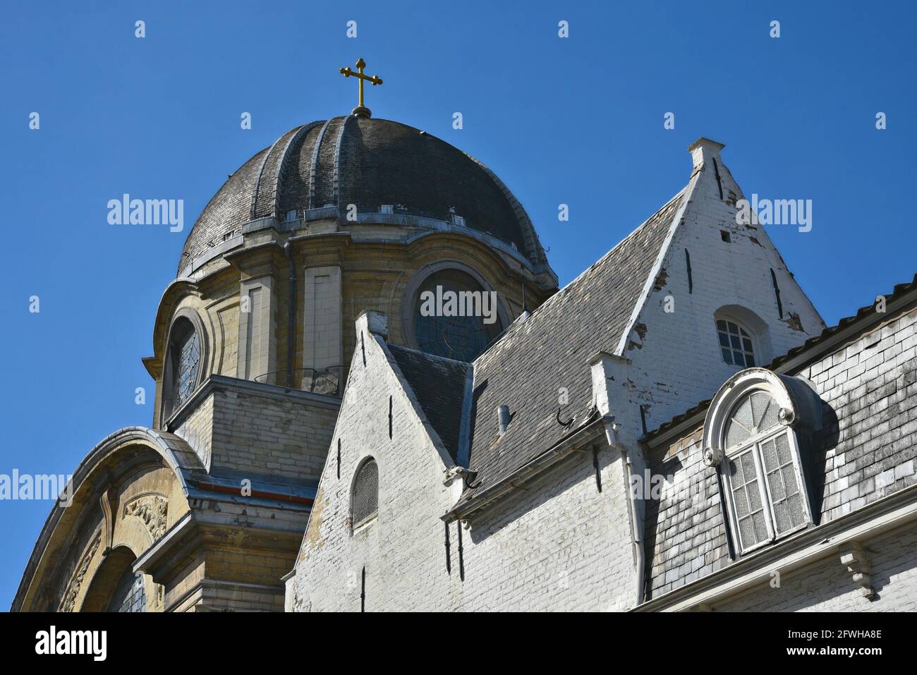 English convent bruges hi-res stock photography and images - Alamy