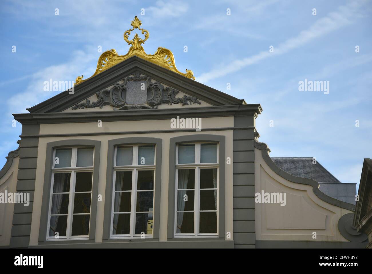 Renaissance revival style architecture skyscraper hi-res stock ...