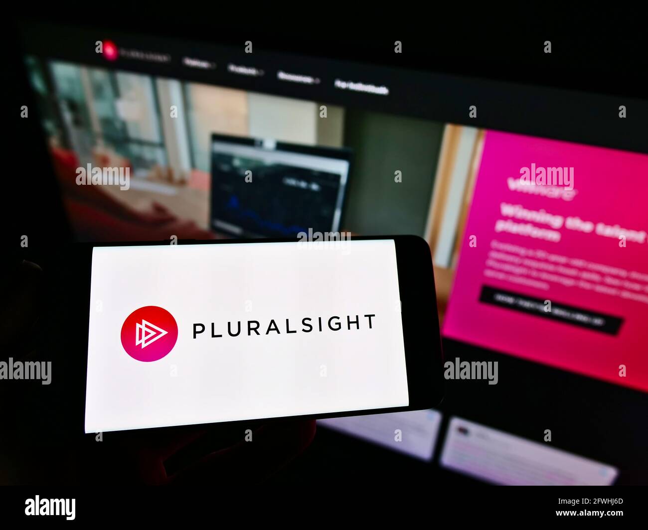 Pluralsight Logo