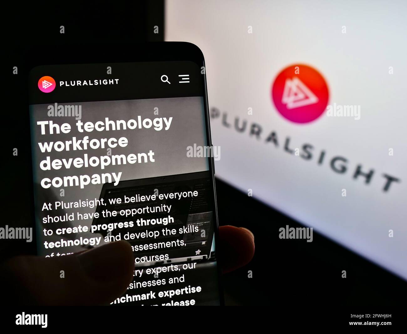 Pluralsight Logo