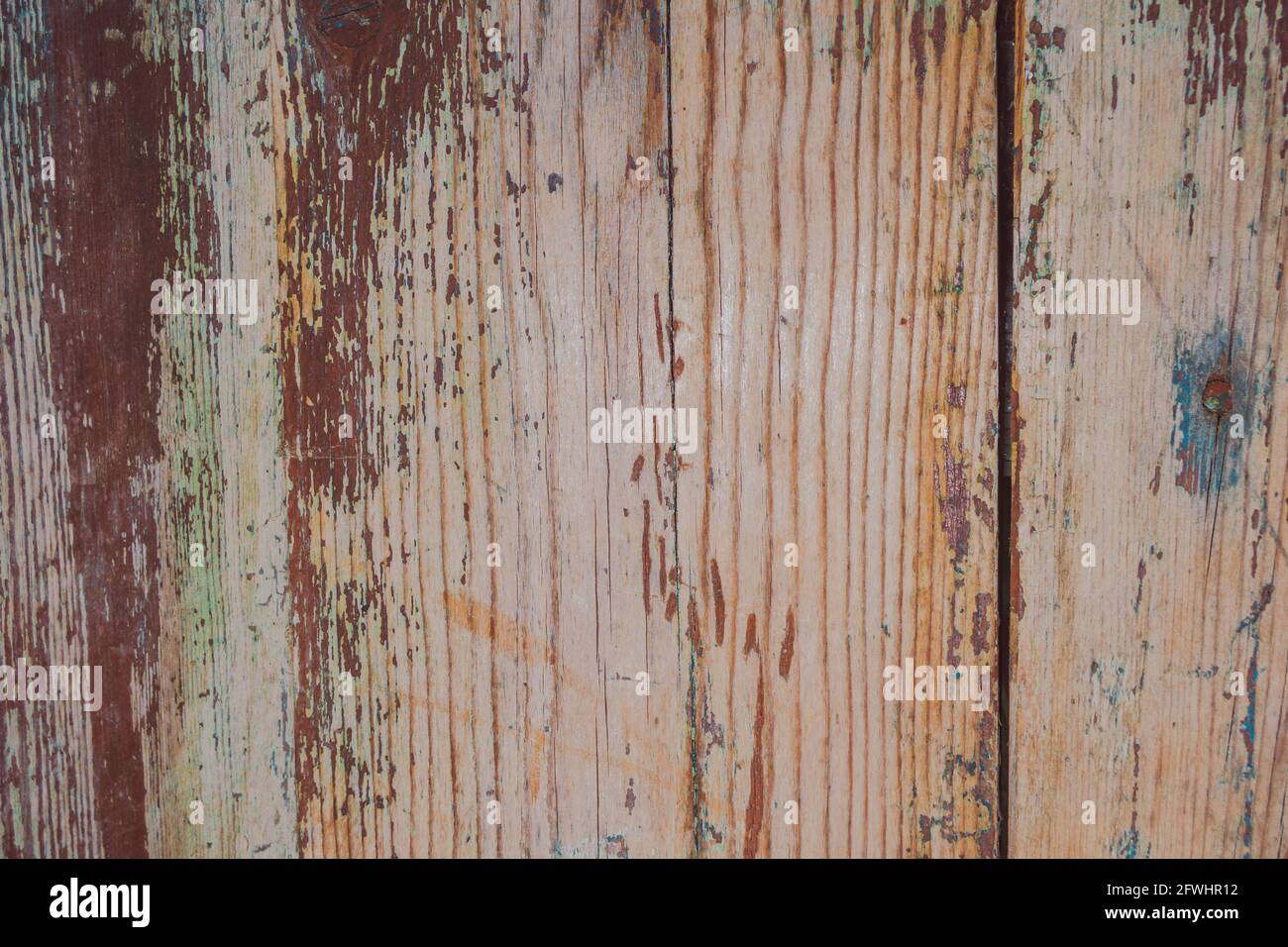 Wooden boards old peeling hi-res stock photography and images - Alamy