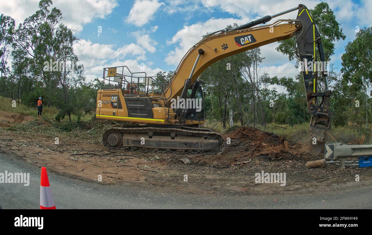 Digger australia excavator machine hi-res stock photography and images ...