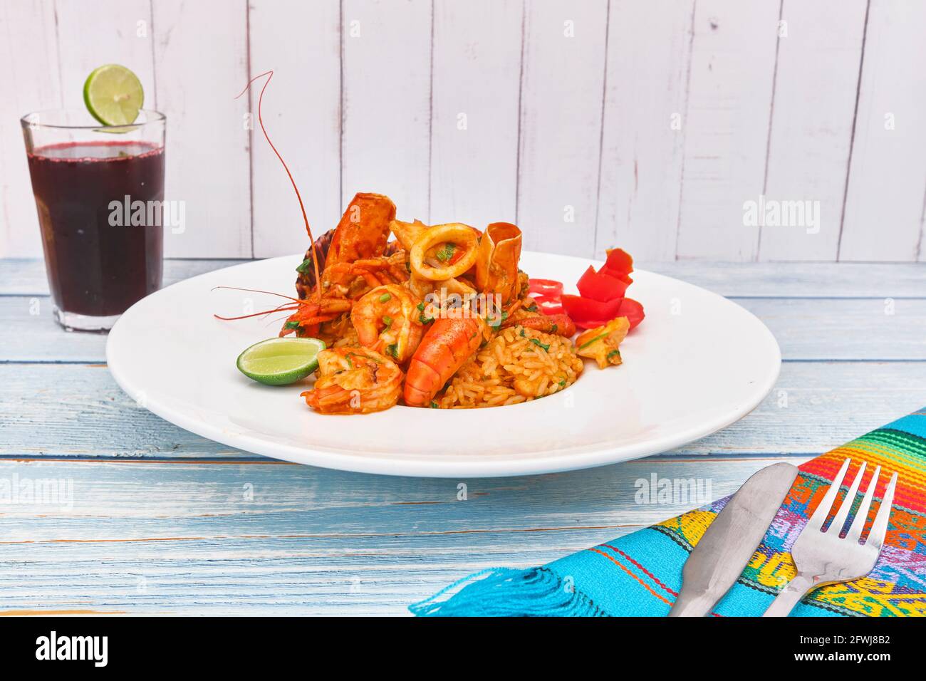 Peruvian food, "arroz con mariscos": A sea food selection served with ...